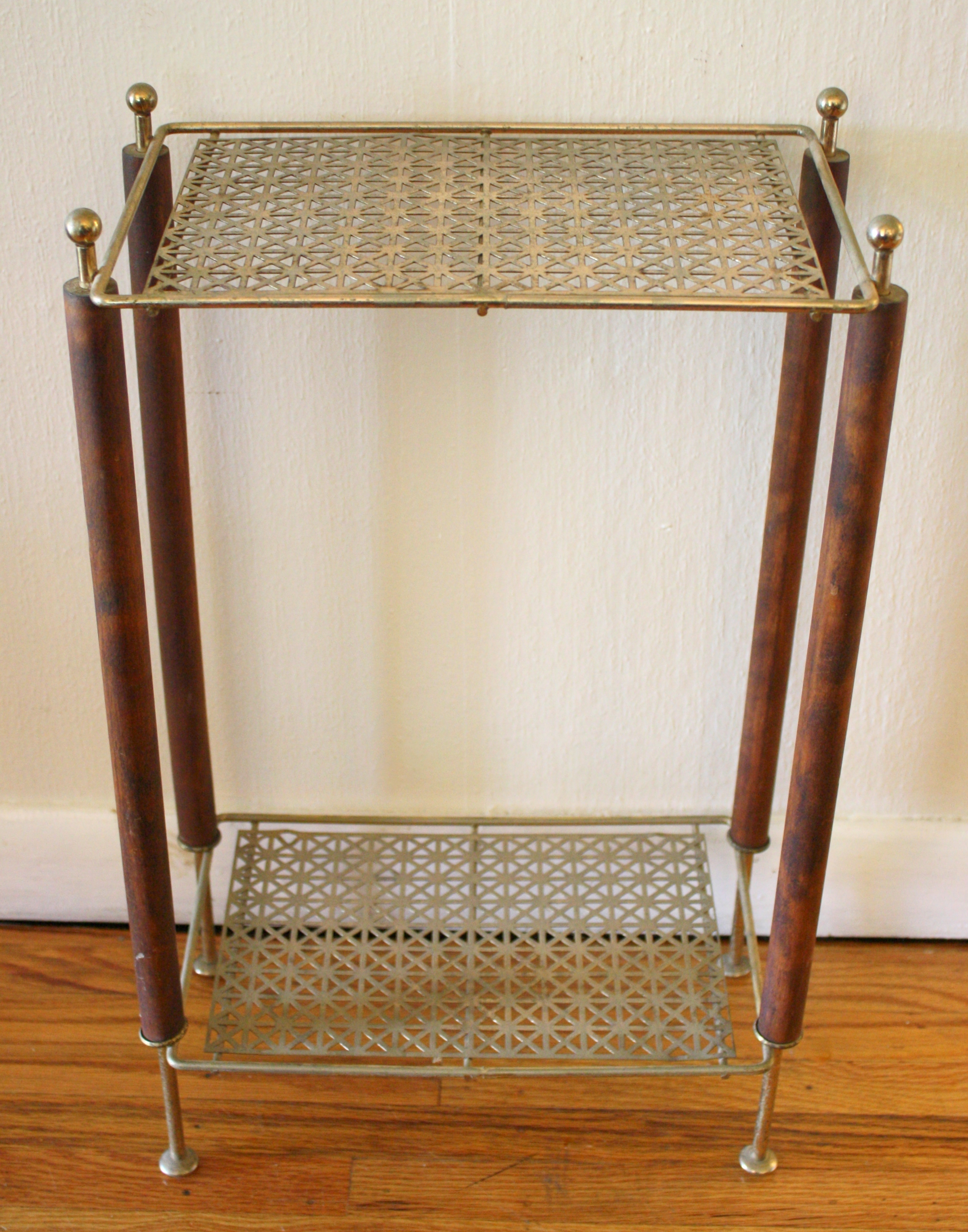 mcm stand 3 | Picked Vintage